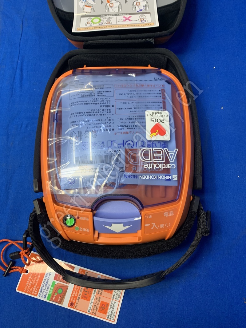 （AED）自動体外式除細動装置 (日本光電工業株式会社 / 100768)￤中古医療機器など優良な医療機器の販売・買取ならグリーンメディカル